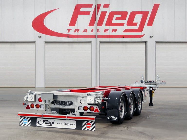 Fliegl-Qualität auch in der Schweiz beliebt