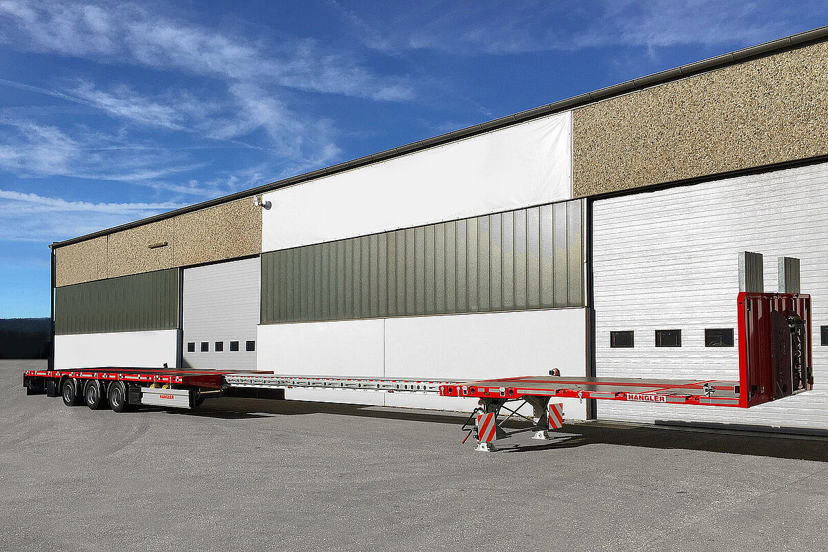 Robuster Tele-Sattel mit 21 Meter langer Ladefläche